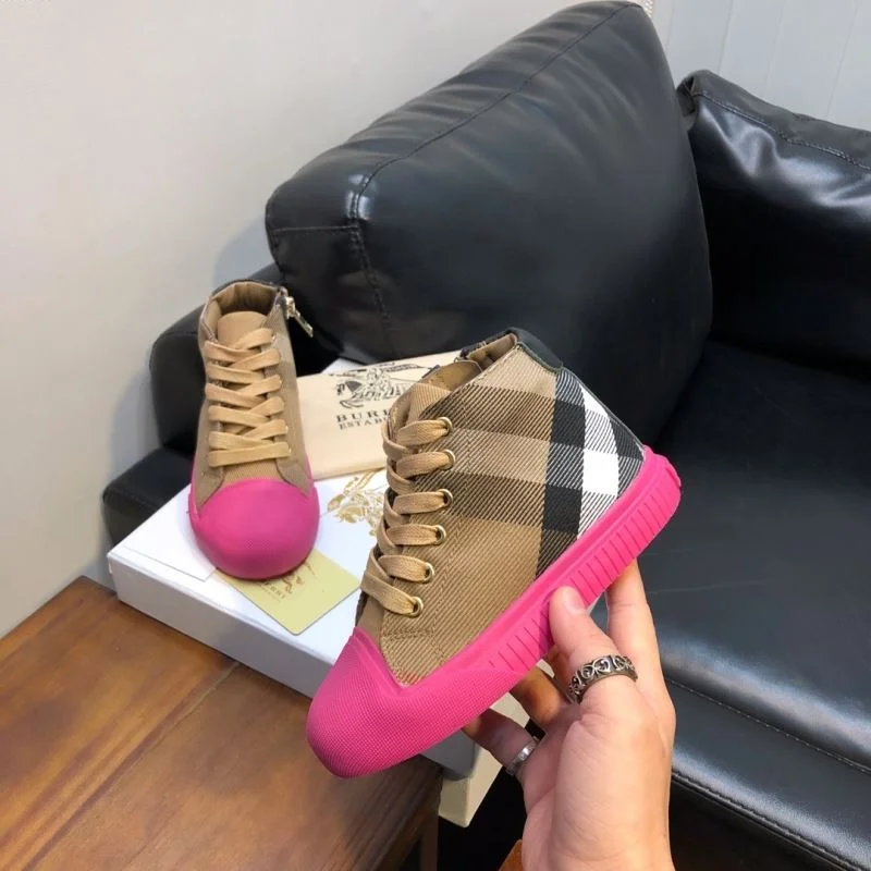 Reasonably priced BURBERRY SHOES