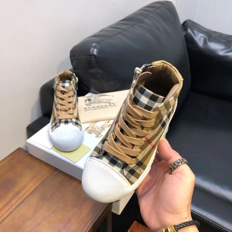 Legit BURBERRY SHOES