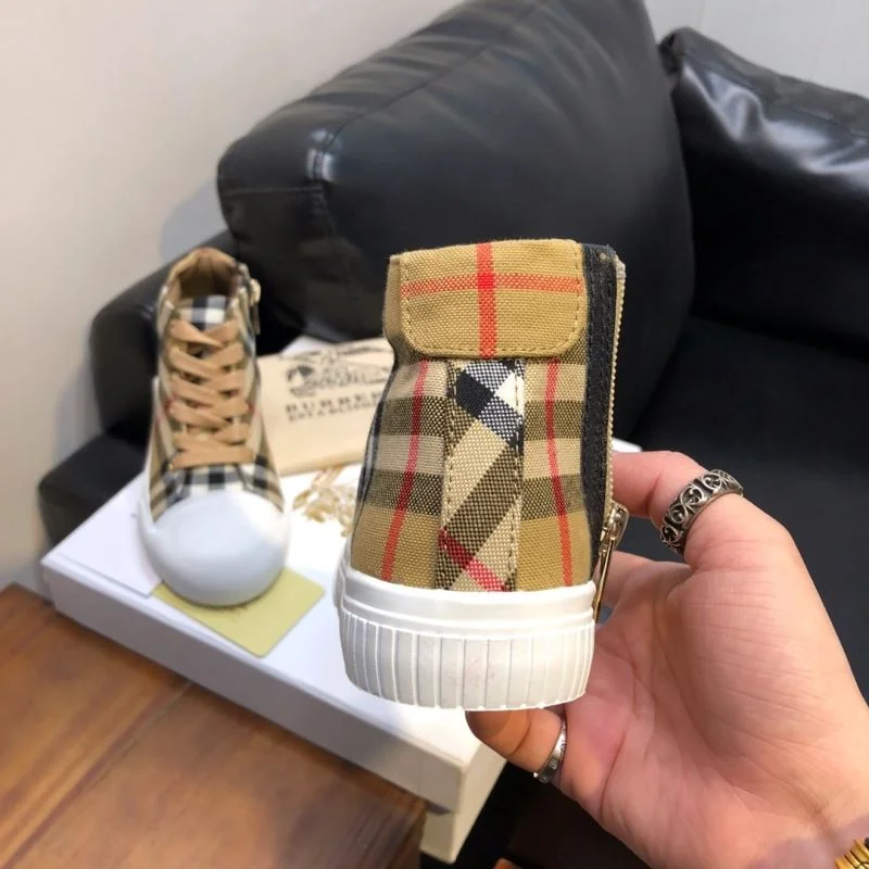 Legit BURBERRY SHOES