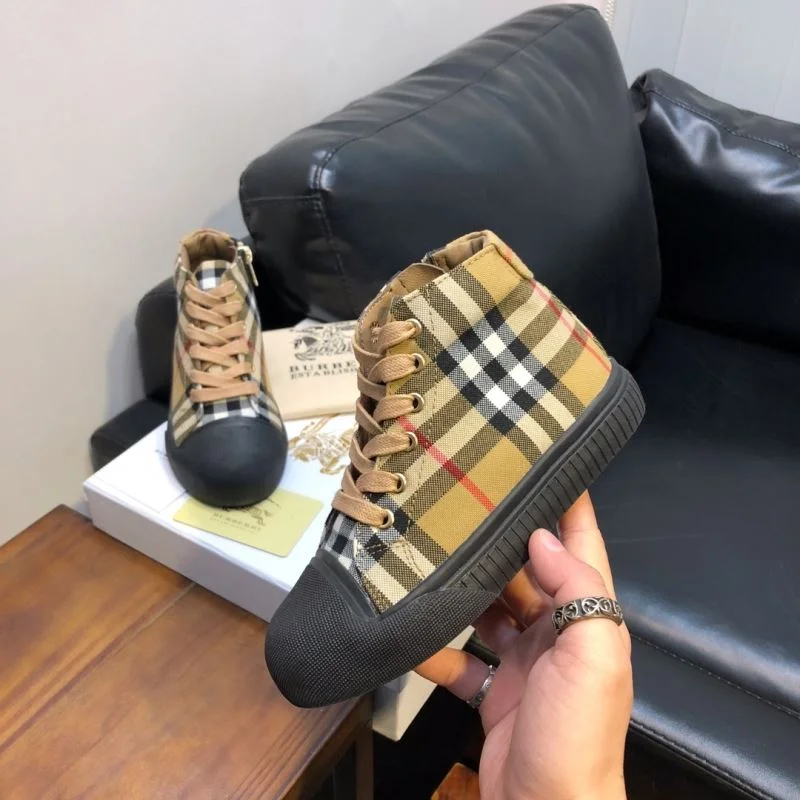 Discounted BURBERRY SHOES
