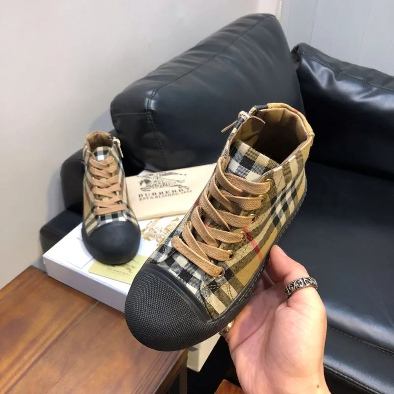 Discounted BURBERRY SHOES
