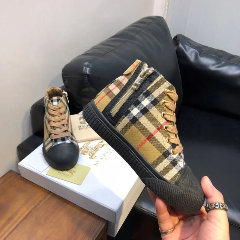 Discounted BURBERRY SHOES