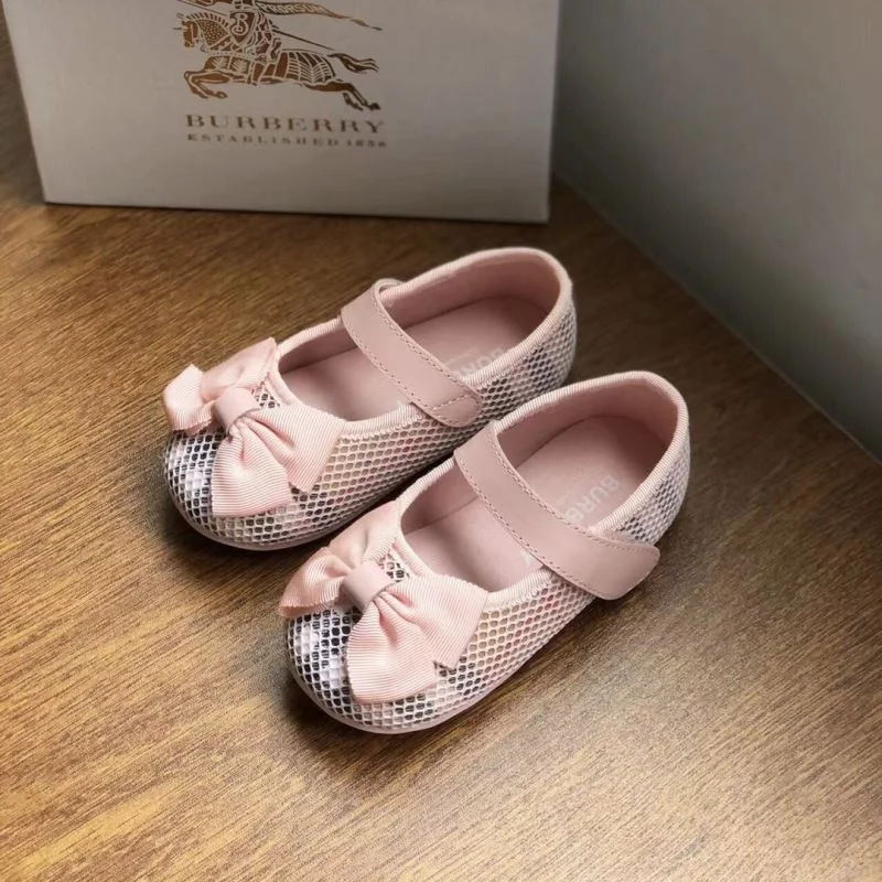 BURBERRY SHOES