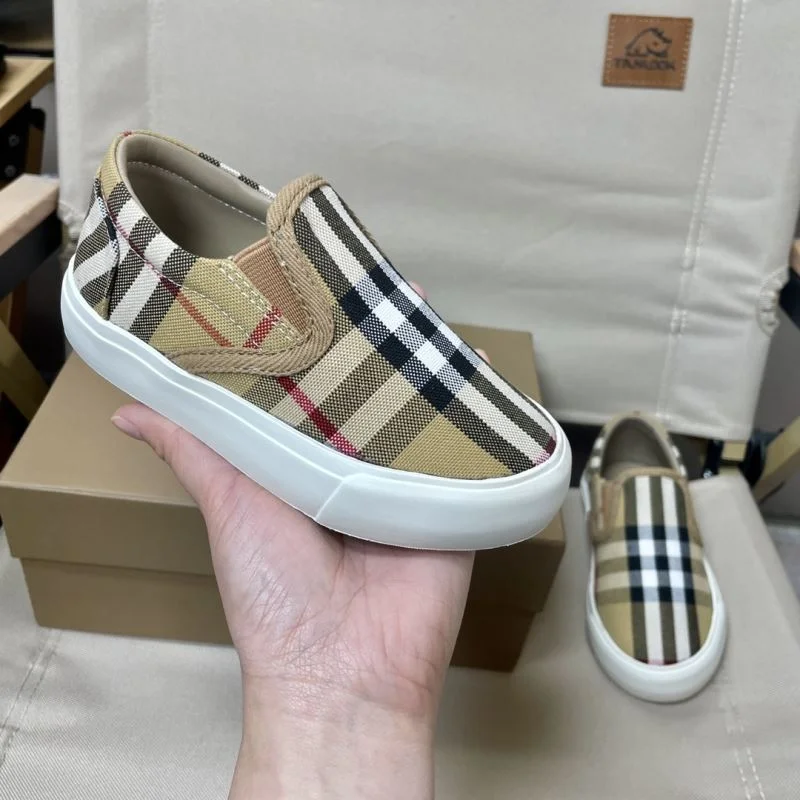 Brand-original BURBERRY SHOES
