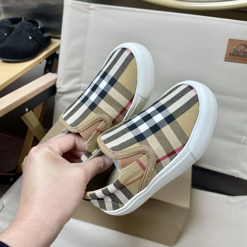 Brand-original BURBERRY SHOES