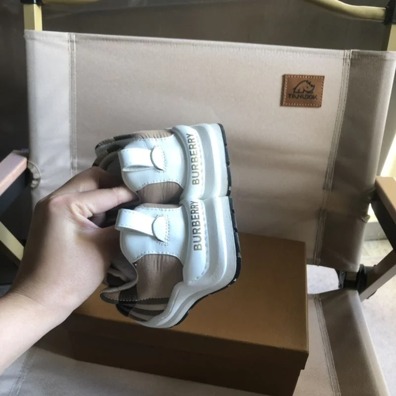 Economical BURBERRY SHOES