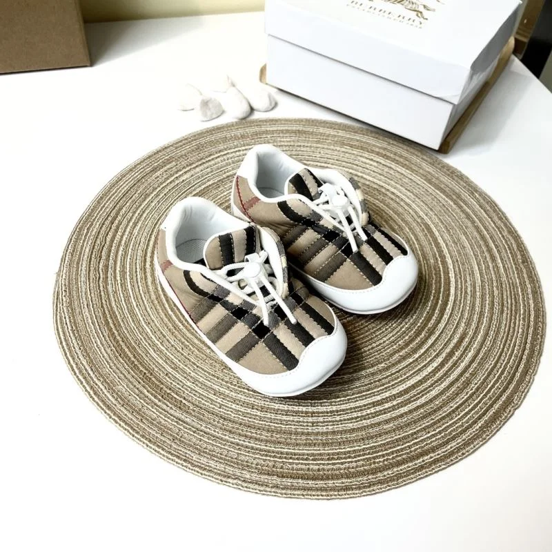 Discounted BURBERRY SHOES