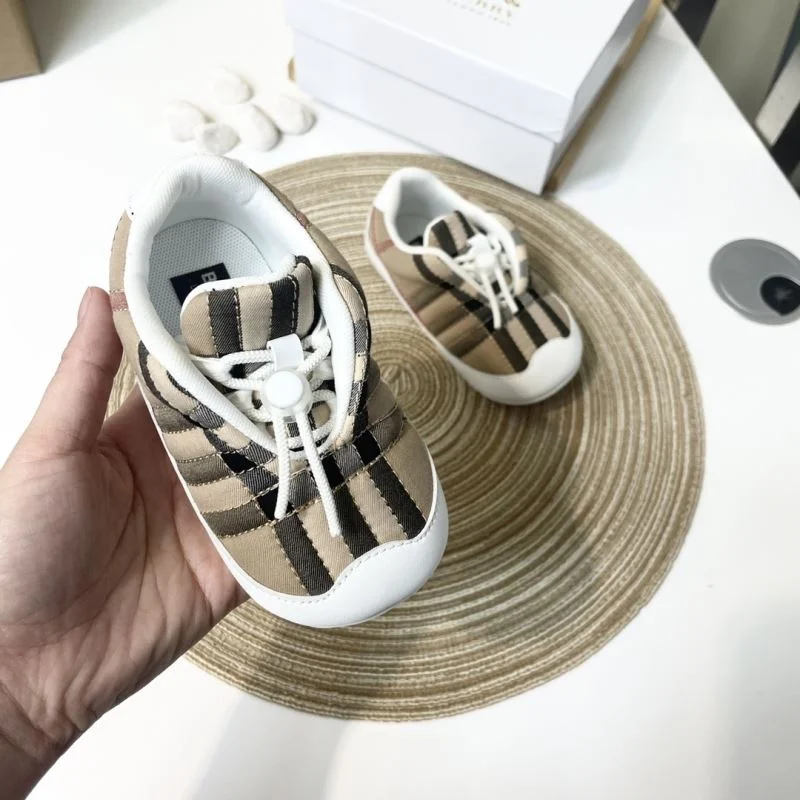 Discounted BURBERRY SHOES