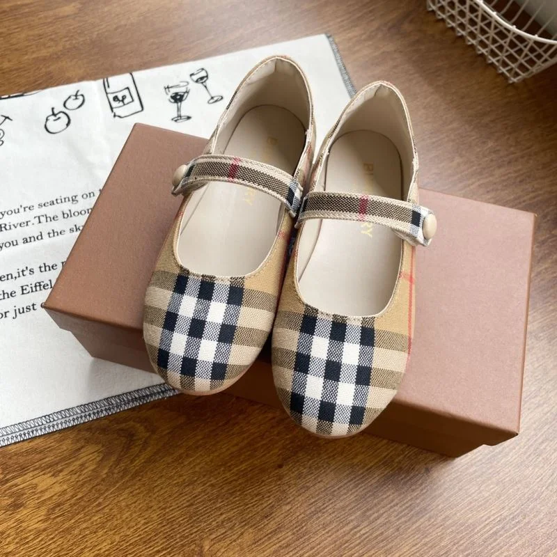 BURBERRY SHOES