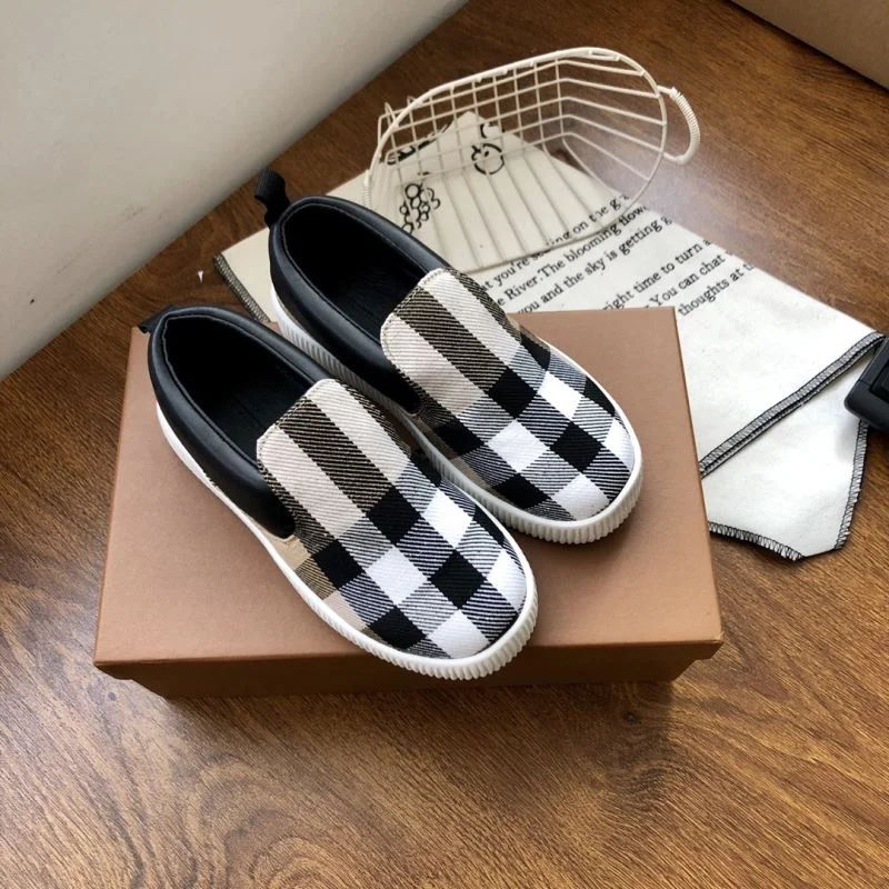 BURBERRY SHOES