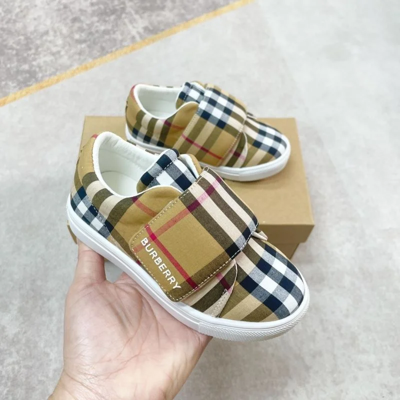 High accuracy BURBERRY SHOES