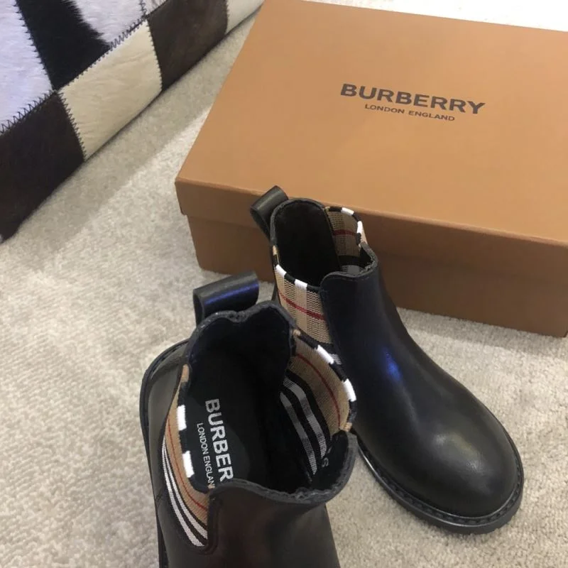 Brand-original BURBERRY SHOES
