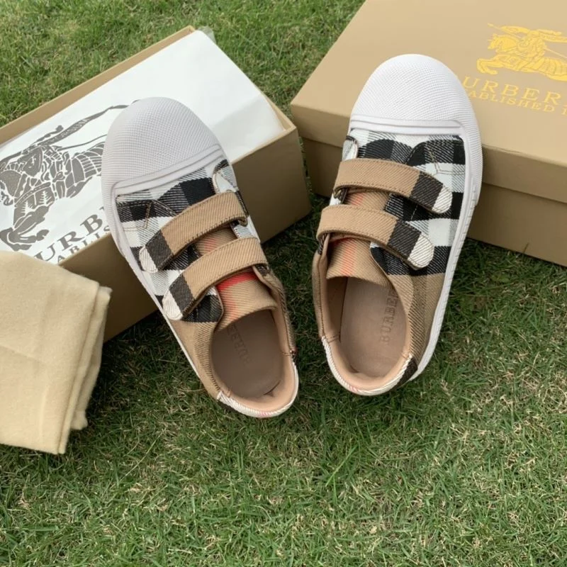 1:1 copy BURBERRY SHOES