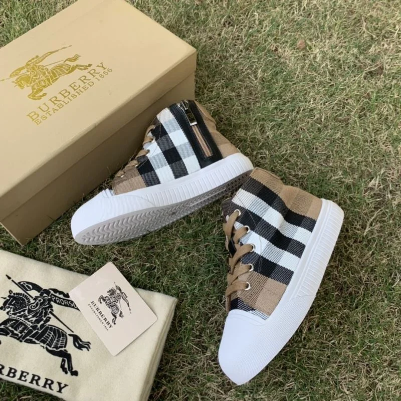 Top mirror BURBERRY SHOES