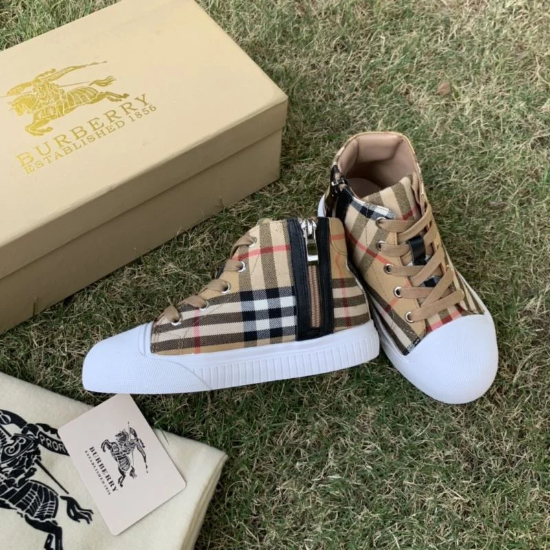 High accuracy BURBERRY SHOES