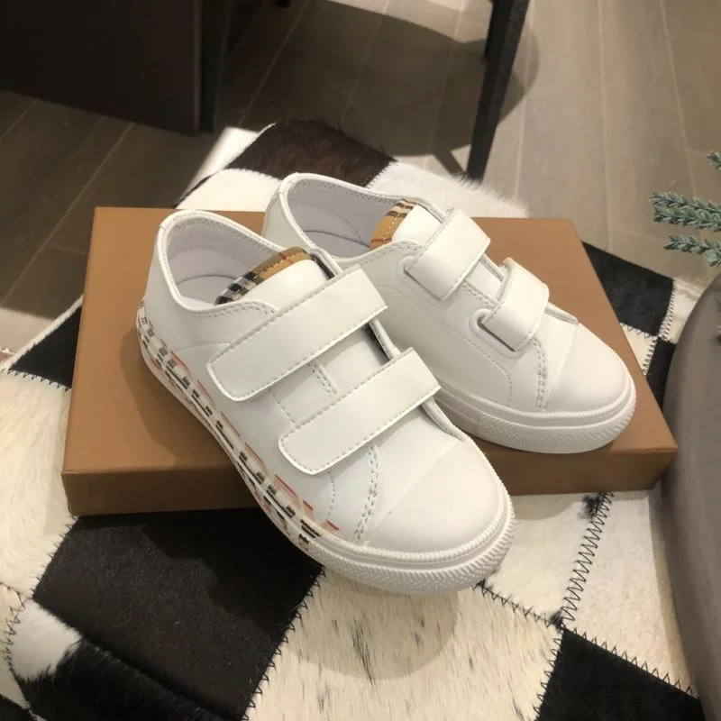 Precise copy BURBERRY SHOES