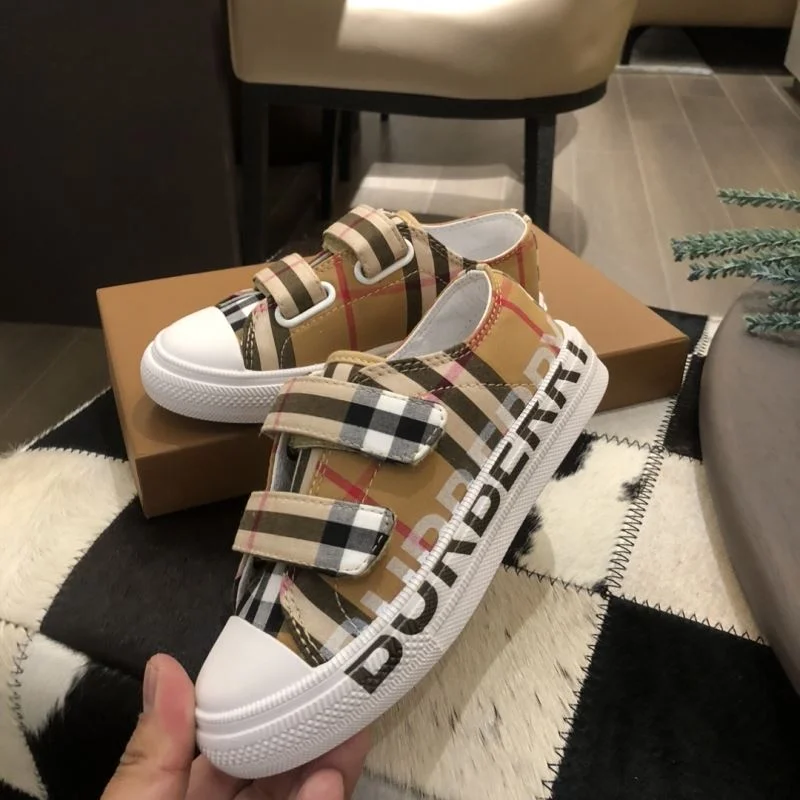 Bargain BURBERRY SHOES