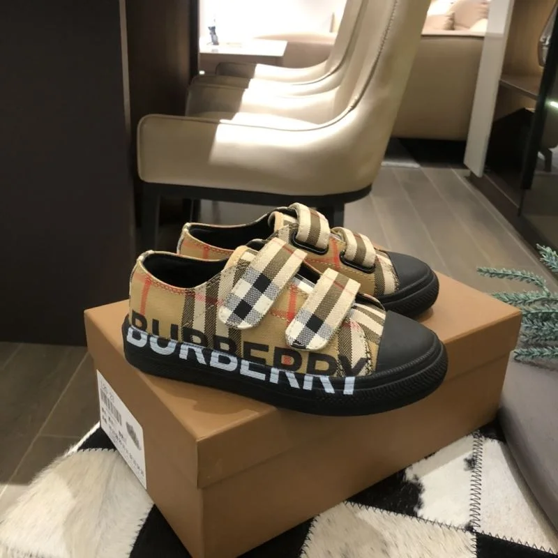 Top mirror BURBERRY SHOES