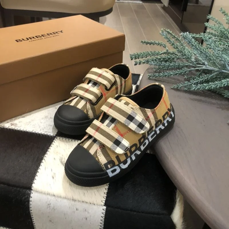 Top mirror BURBERRY SHOES