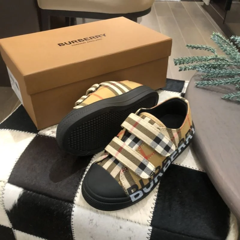 Top mirror BURBERRY SHOES