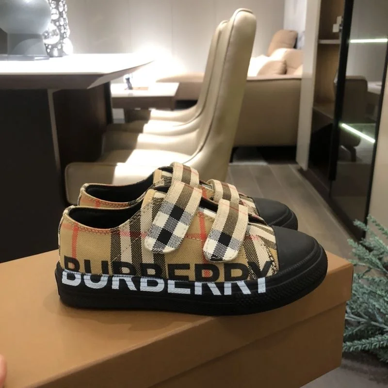 Top mirror BURBERRY SHOES