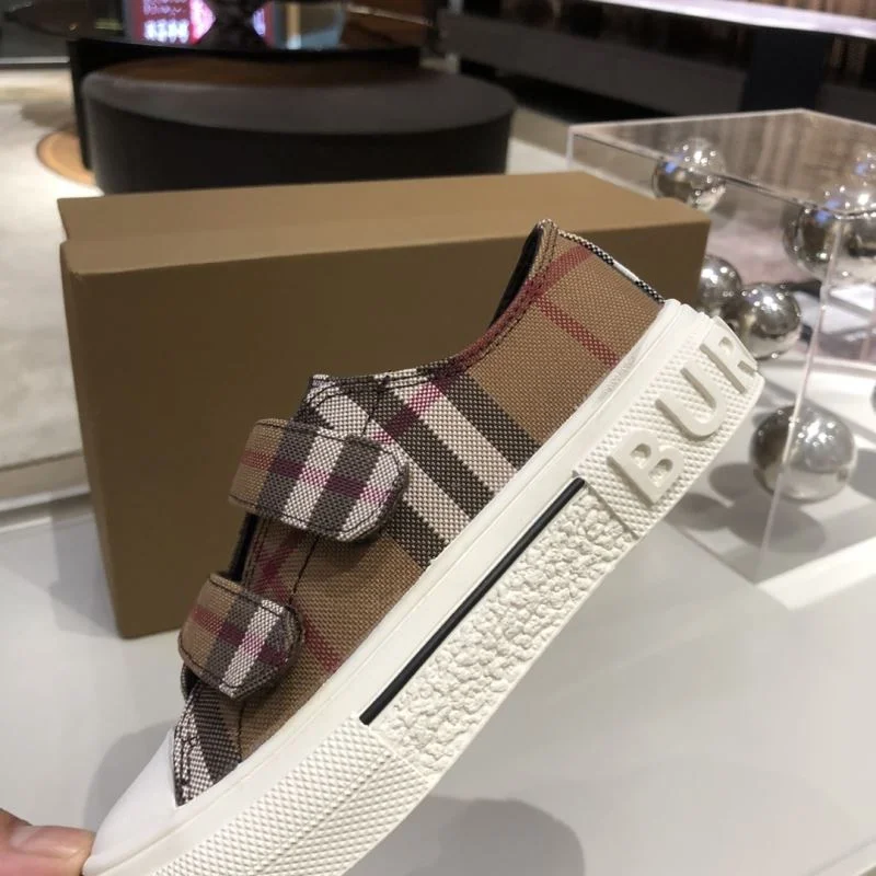 Brand-original BURBERRY SHOES