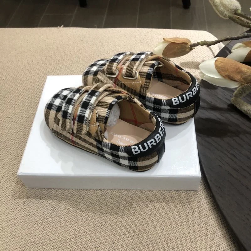 Original BURBERRY SHOES