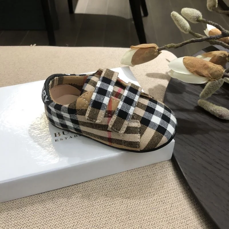 Original BURBERRY SHOES