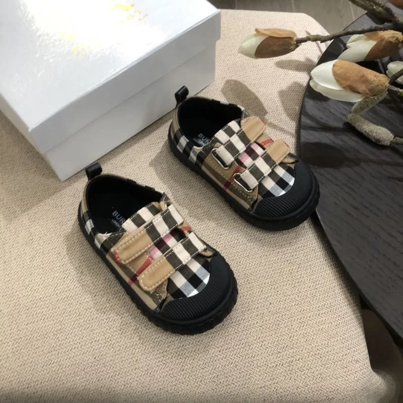 Economical BURBERRY SHOES