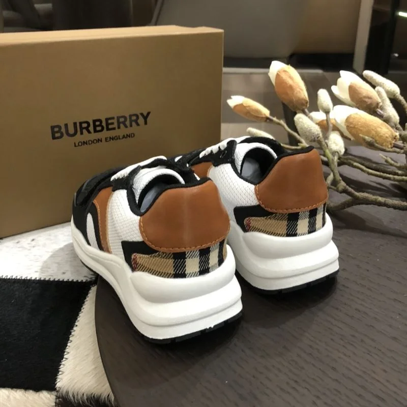 Top mirror BURBERRY SHOES