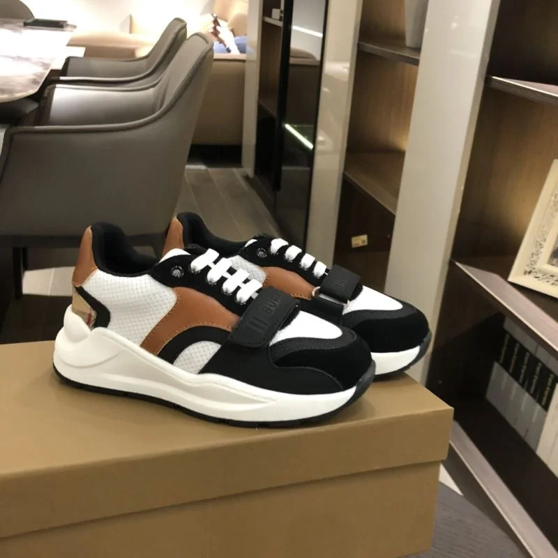 Top mirror BURBERRY SHOES