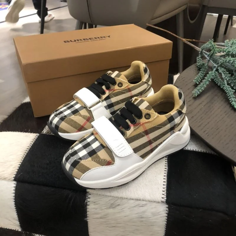 Mirror quality BURBERRY SHOES