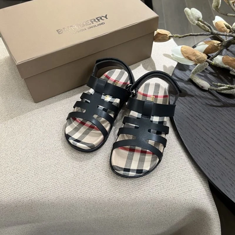 BURBERRY SHOES