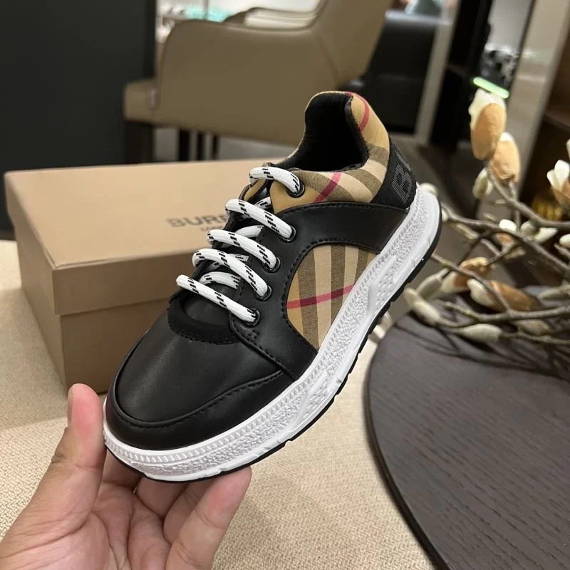 Cut-rate BURBERRY SHOES