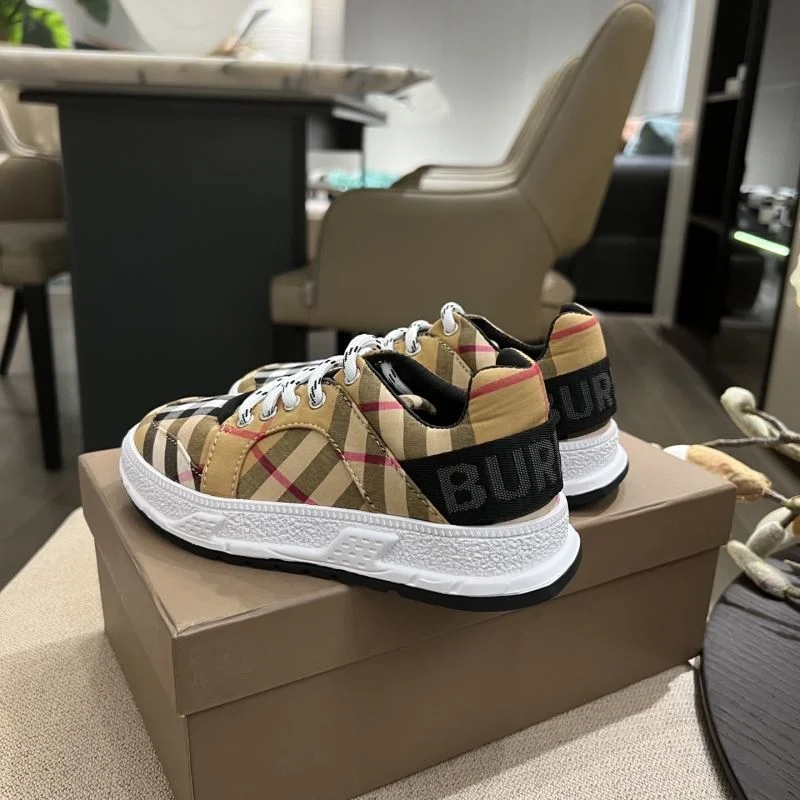 Low-cost BURBERRY SHOES