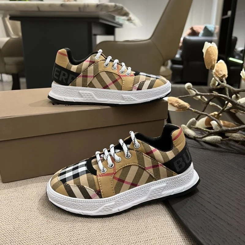 Low-cost BURBERRY SHOES