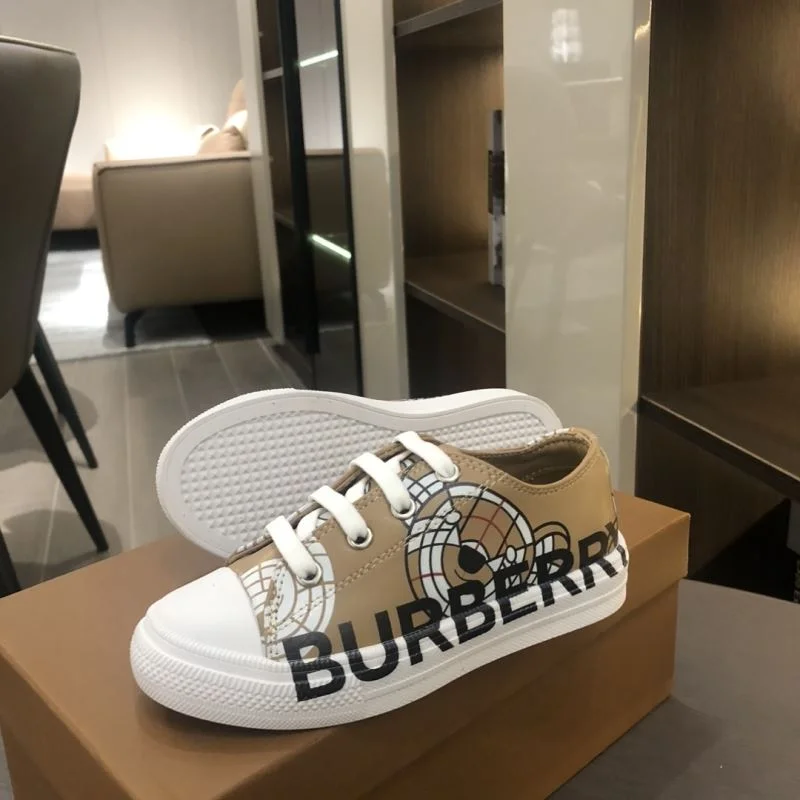 High fidelity BURBERRY SHOES