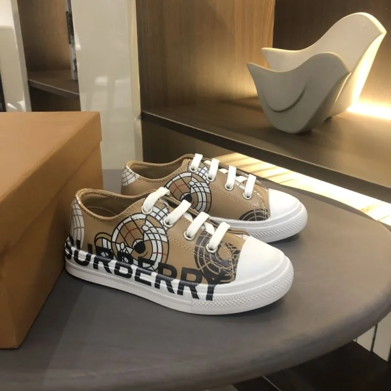 High fidelity BURBERRY SHOES