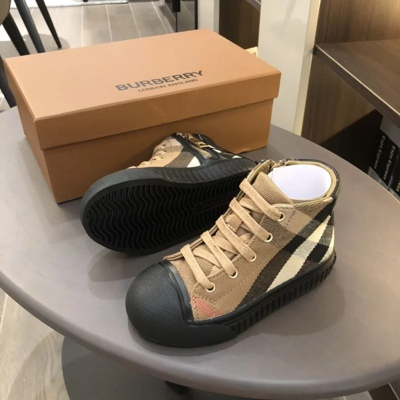 1:1 copy BURBERRY SHOES