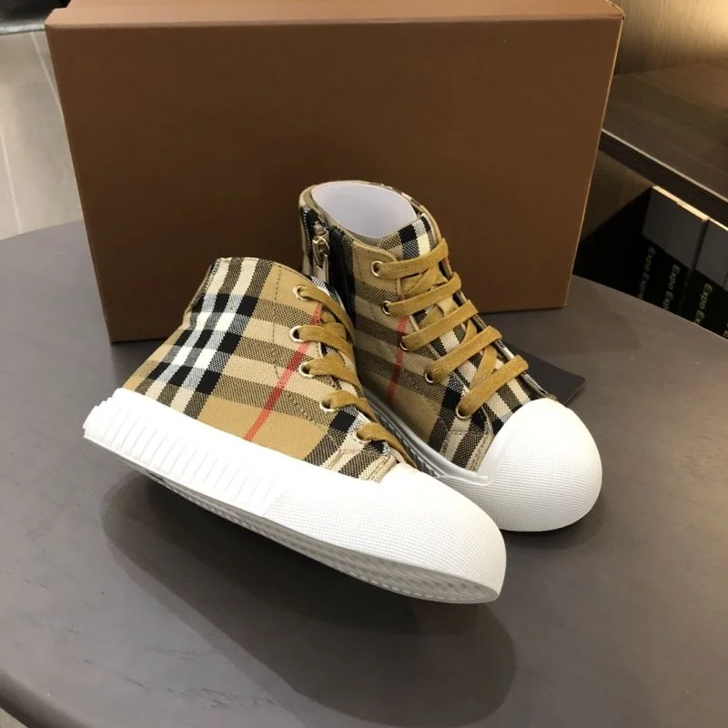 Factory-made BURBERRY SHOES