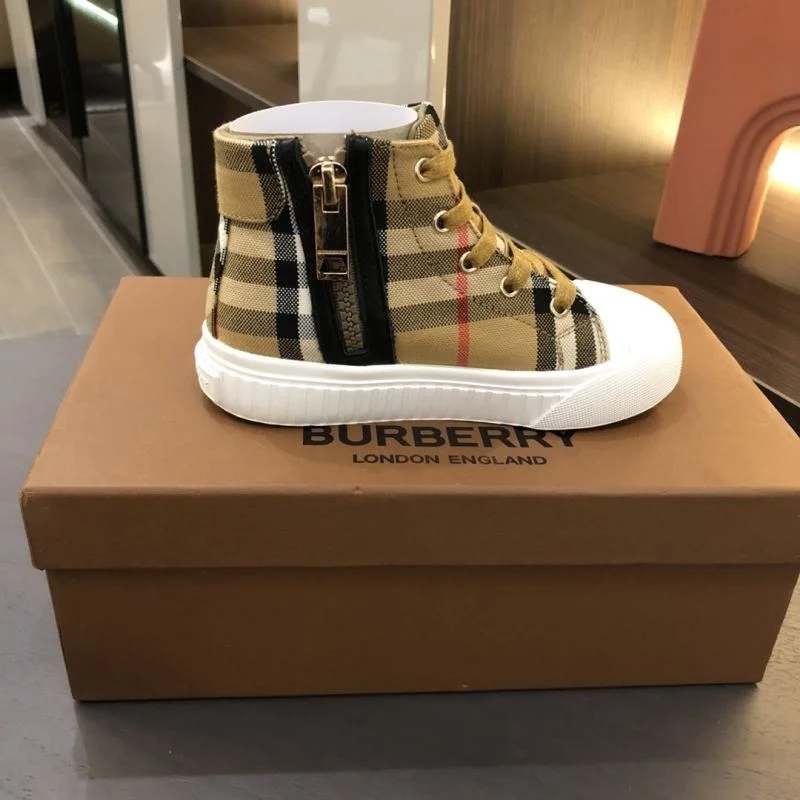 Factory-made BURBERRY SHOES