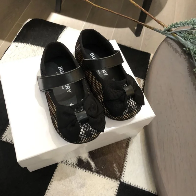 BURBERRY SHOES
