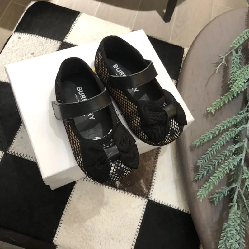 Precise copy BURBERRY SHOES