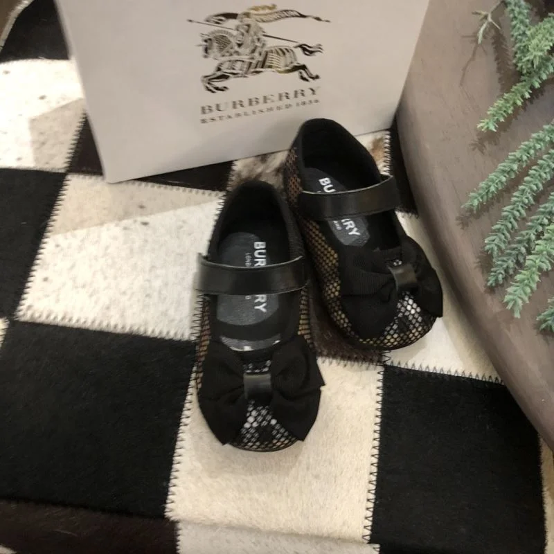 Precise copy BURBERRY SHOES