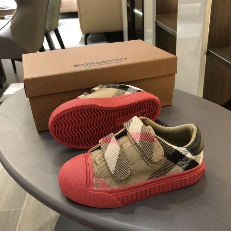 Discounted BURBERRY SHOES