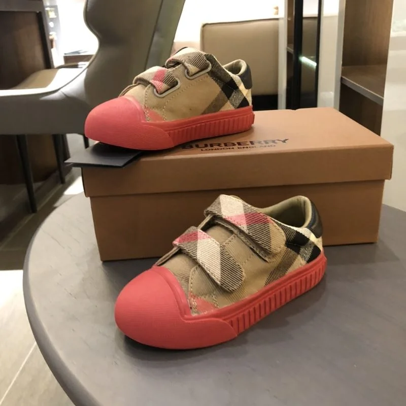 Discounted BURBERRY SHOES