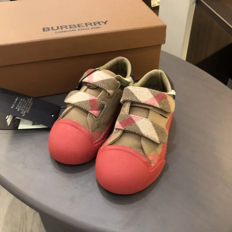 Discounted BURBERRY SHOES