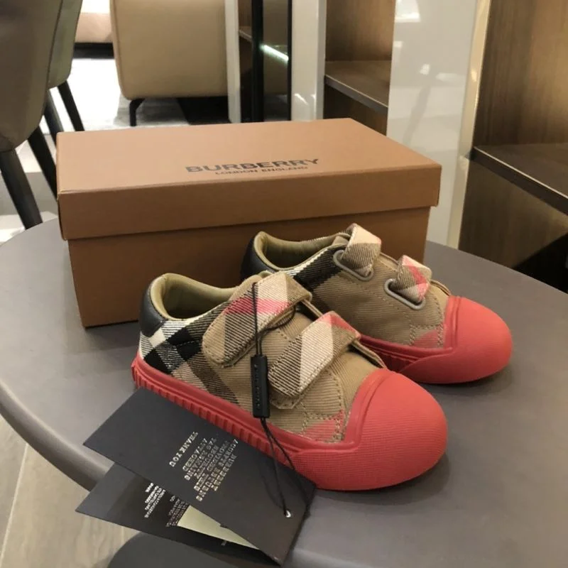 Discounted BURBERRY SHOES