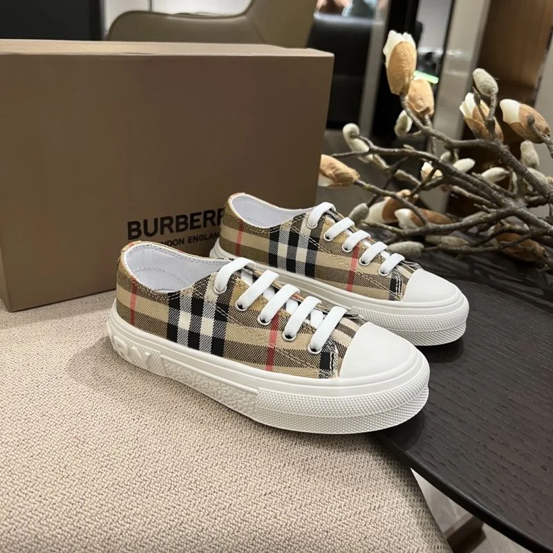 Official BURBERRY SHOES