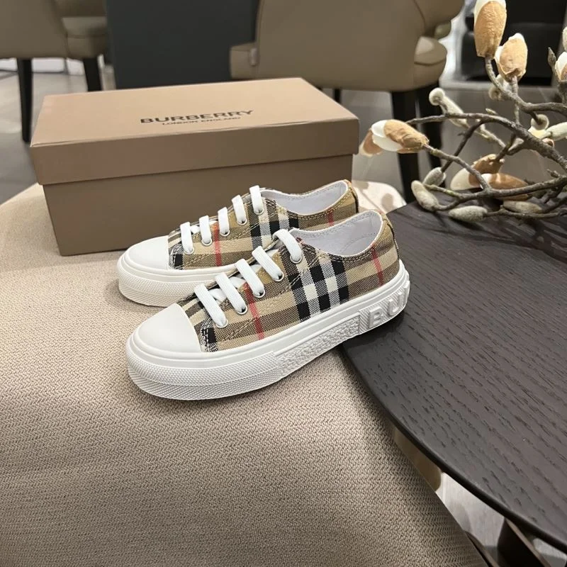 Official BURBERRY SHOES